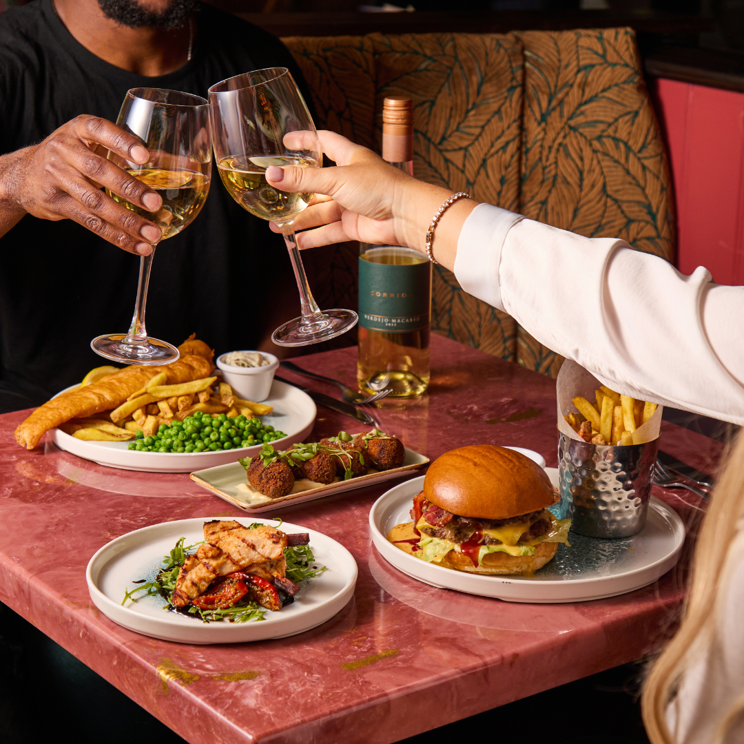 Dinner Date Offer At Slug And Lettuce Newcastle-Under-Lyme